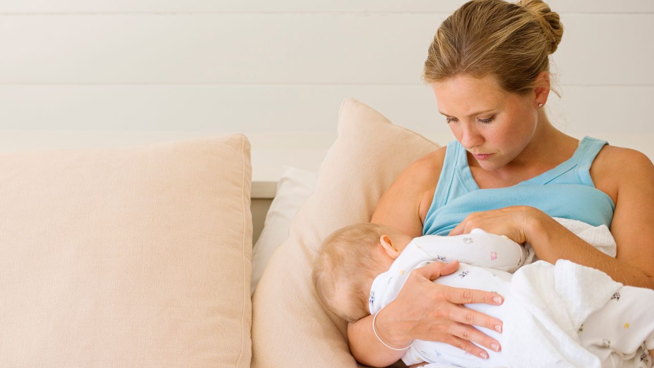 Delte mavemuskler og amning | Superfit Mor