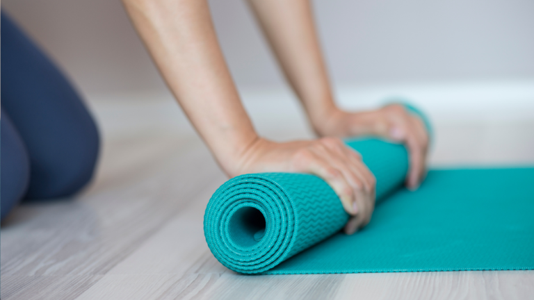 Drej din ryg glad – og undgå lændesmerter | Superfit Mor