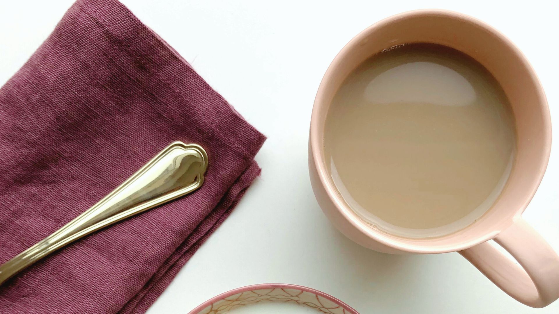 Rygsøvelse: 4 nemme øvelser til glad ryg | Superfit Mor